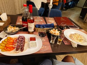 Bashnya (Gostinodvorskaya ulitsa No:2), kafe  Staraya Russa'dan