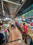 Malin Plaza (Phuket, Kathu, Pa Tong, Prachanukhro Road), pazarlar ve çarşılar