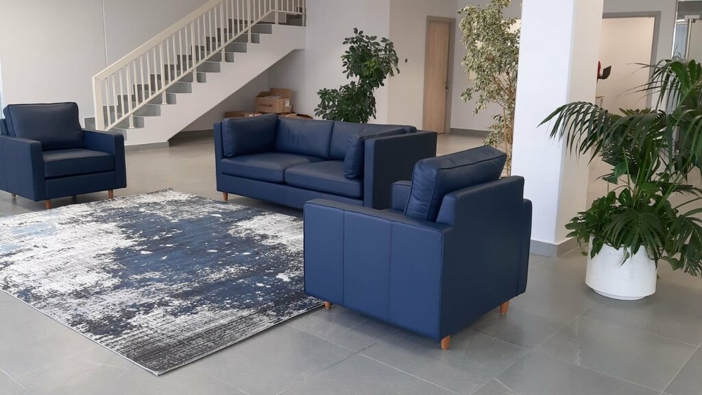 Mobilya fabrikaları RNM Furniture Solutions, Dubai, foto