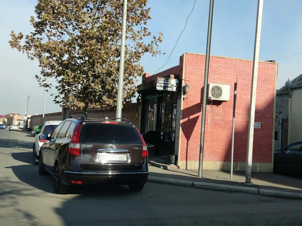 Güzellik salonu Bərbər Elnur, Gence, foto