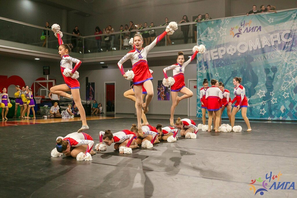 Spor kulüpleri Спортивный клуб по чирлидингу Adl Forward Cheer, Moskova, foto