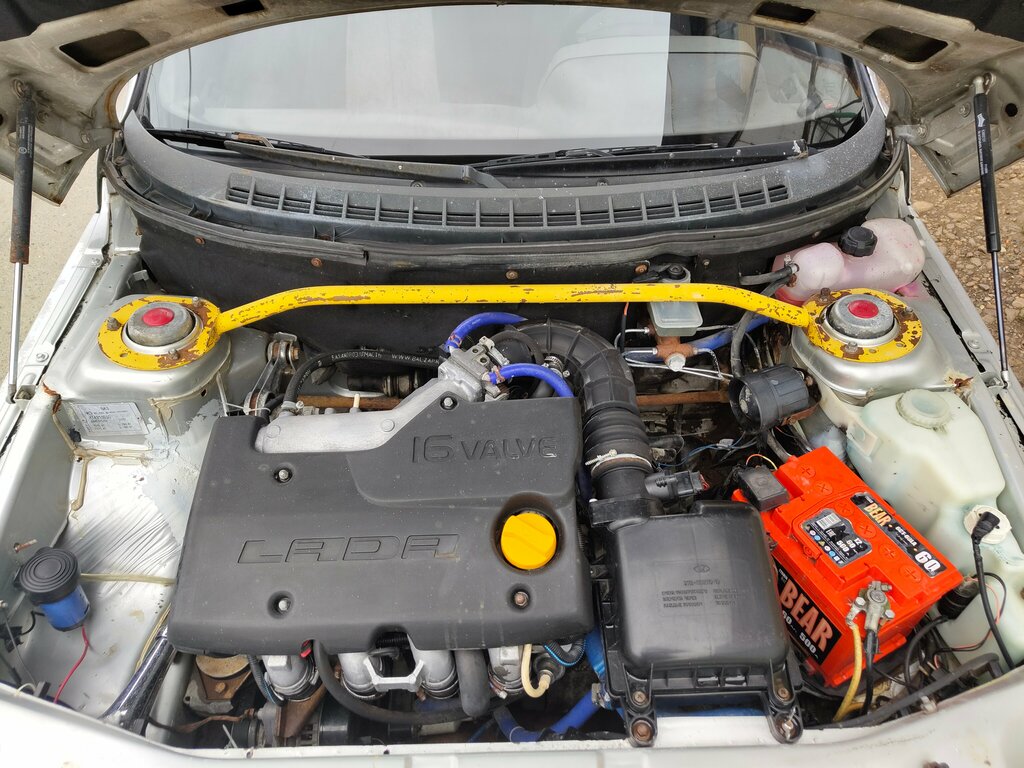 Otomobil servisi Автосервис, Sverdlovskaya oblastı, foto