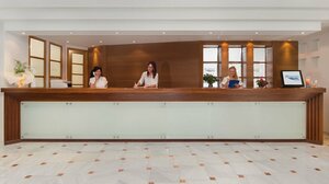 Miramare Resort & SPA (Gargadoros 72100 Agios Nikolaos, Crete), otel  Ayos Nikolaos'tan