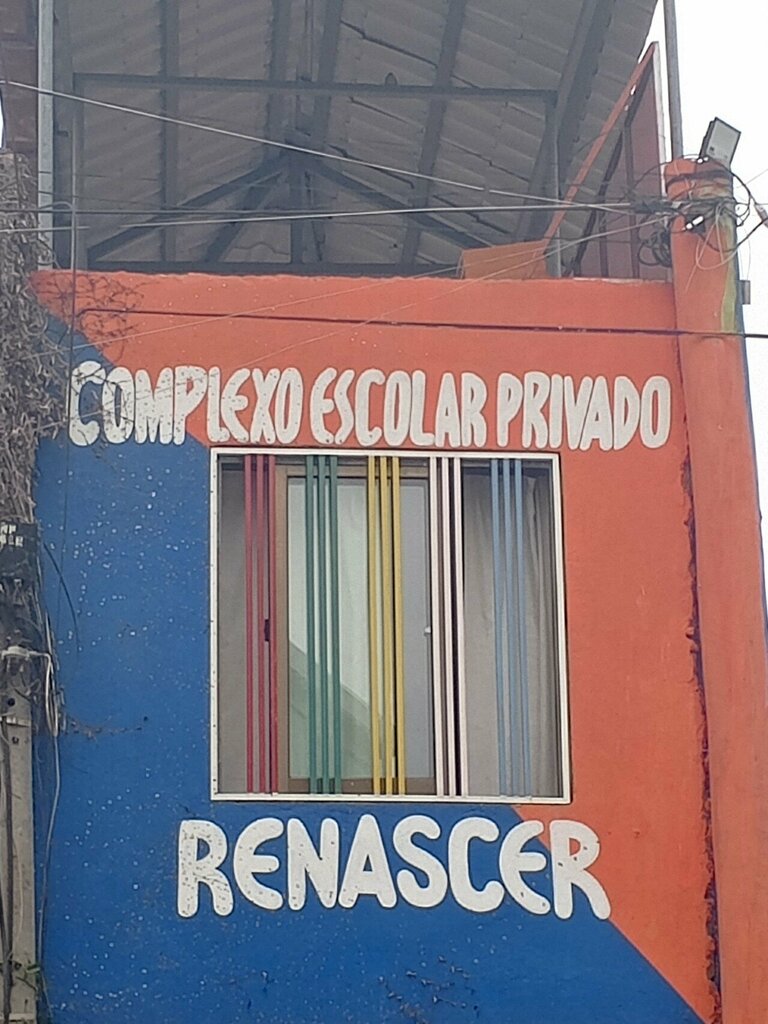 Yüksekokul Colégio Renascer, Loanda, foto