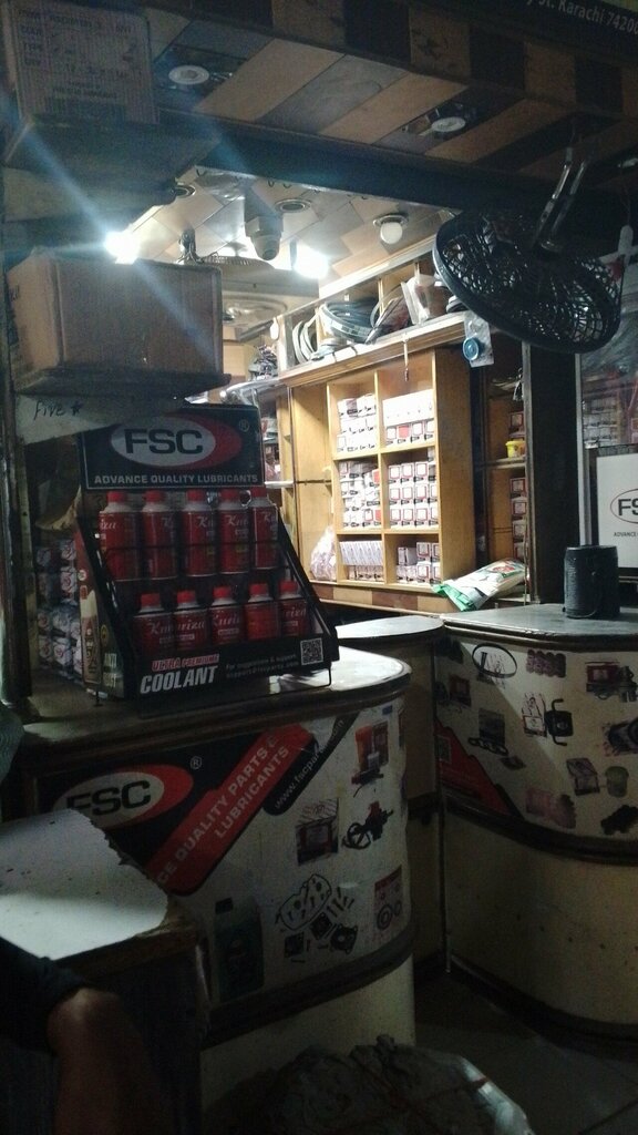 Giyim mağazası Altaf & Brothers, Karaçi, foto