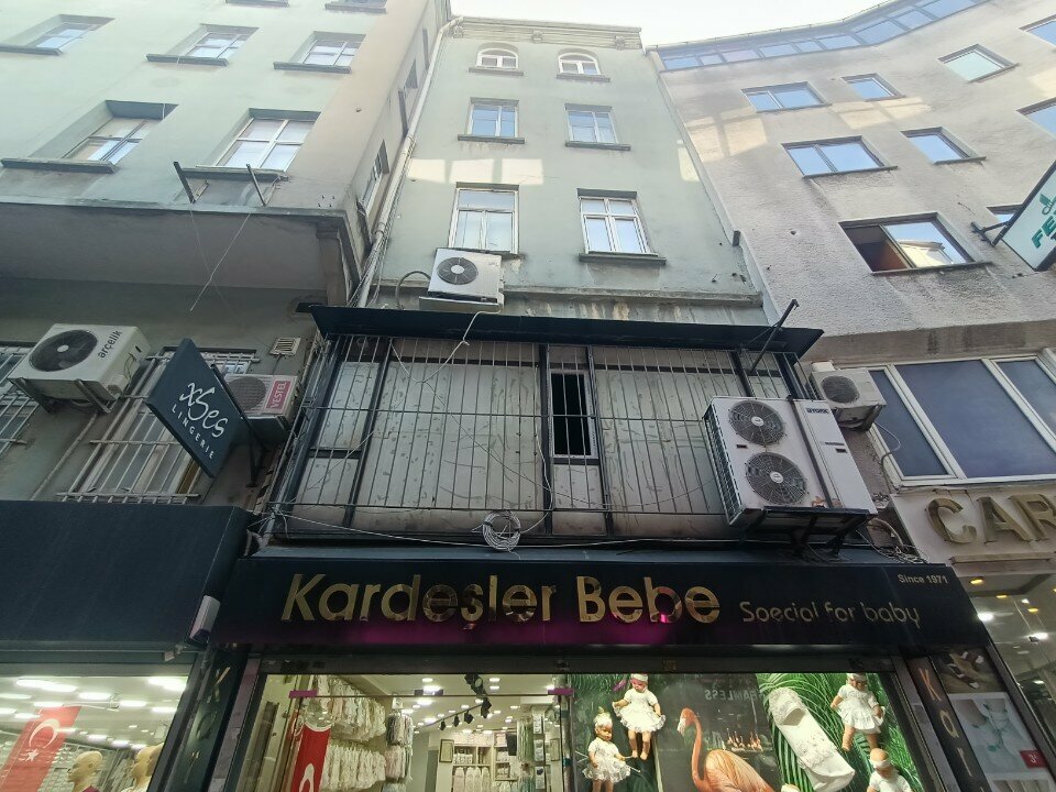 Çocuk giyim mağazaları Kardeşler Bebe, İstanbul, foto