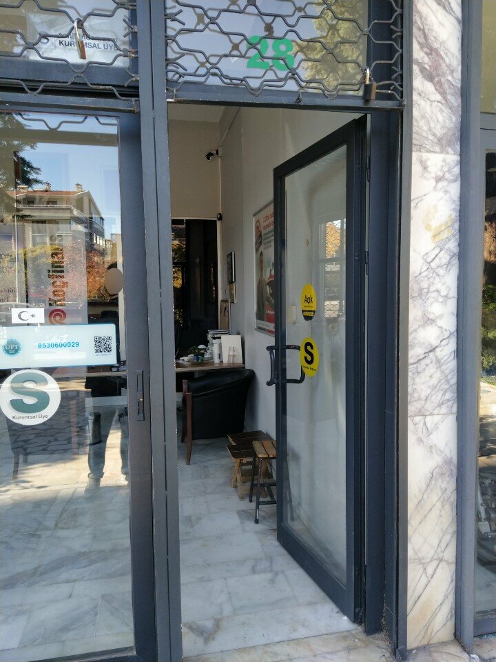 Otomobil satış galerileri Yazar Grup, Ankara, foto