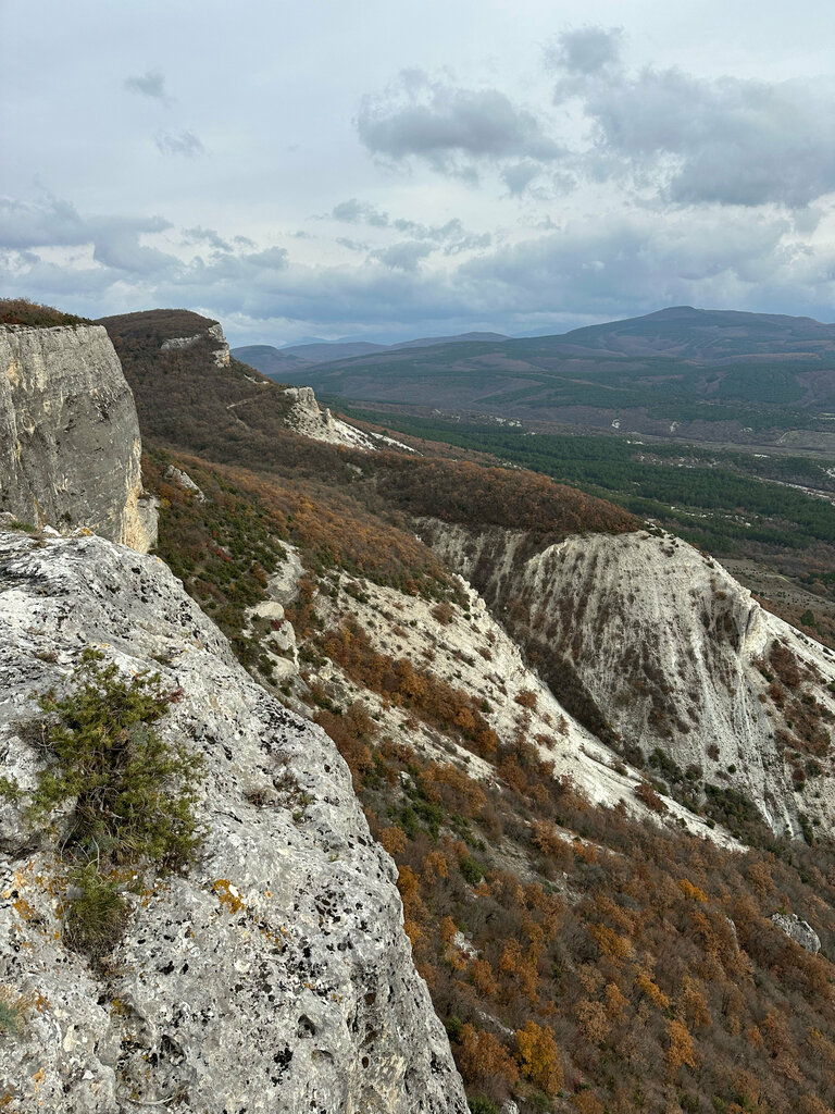 Dağ zirvesi Гора Каслибаш, Kırım Cumhuriyeti, foto