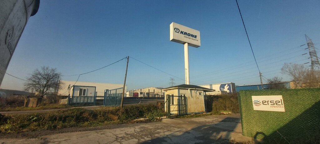Kamyon ve ağır vasıta satış ve servis firmaları Krone Center, İstanbul, foto