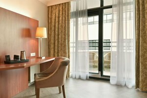 Van der Valk Theaterhotel Almelo (Schouwburgplein No:1, Almelo), otel  Overijssel'den