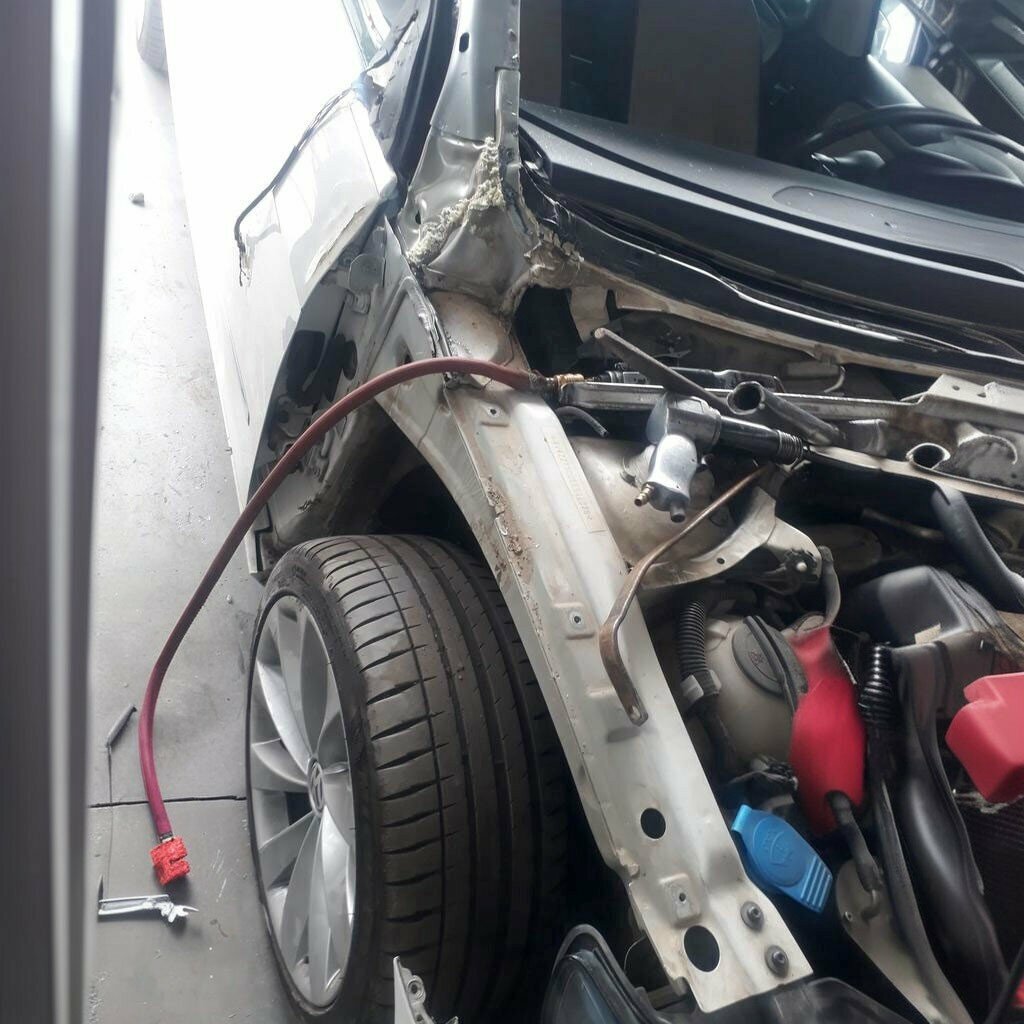 Otomobil servisi Kempes Kaporta Servis, Efeler, foto