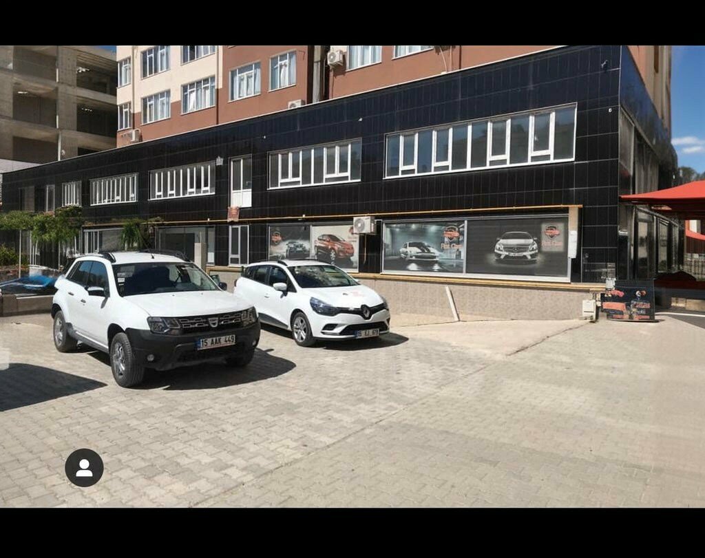 Oto kiralama First Class Car Rental, Bucak, foto