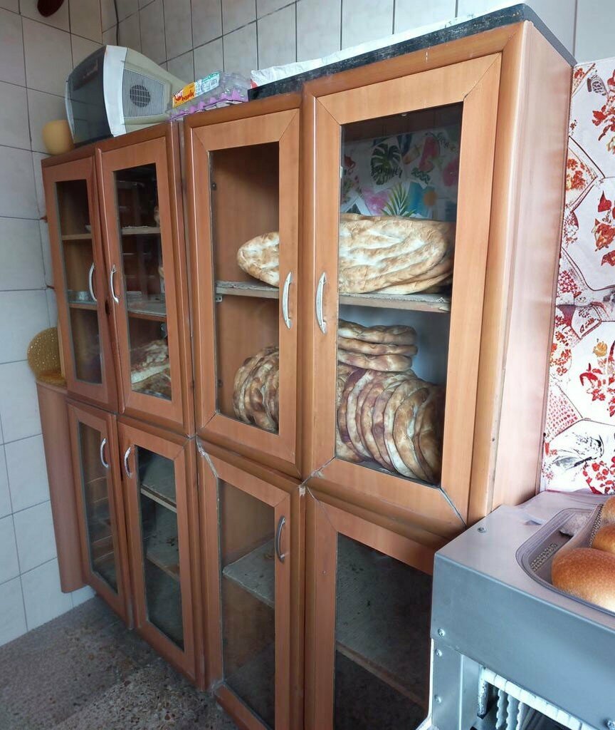 Ekmek fırını İşleyen Lavaş Fırını, İmranlı, foto