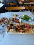 Kardeşler Bol Kepçe Lokantası (Güzelevler Mah., Palmiye Cad., No:52/A, Yüreğir, Adana), kafe  Adana'dan