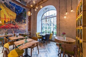 Wine Gogh (Malaya Konyushennaya Street No:7), restoran  Saint‑Petersburg'dan