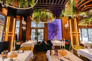 Gussi (ulitsa Bestuzheva No:1/1, Adler), restoran  Soçi'den