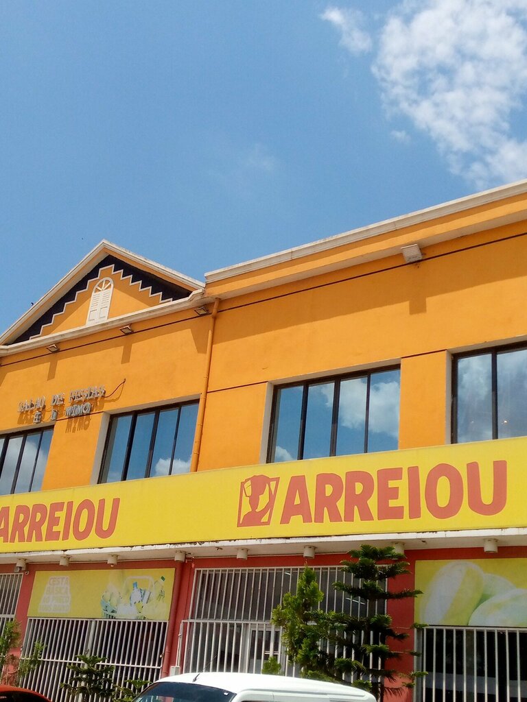Market Arreiou Dangereux 2, Loanda, foto