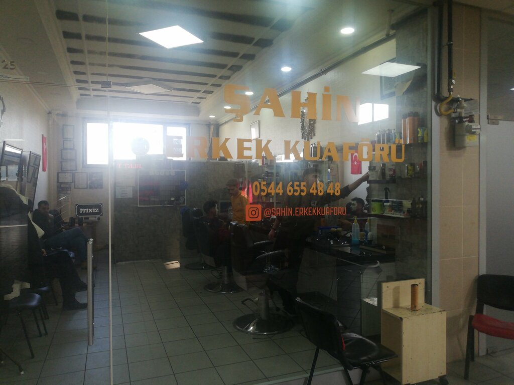 Berberler Şahin Erkek Kuaförü, Ankara, foto
