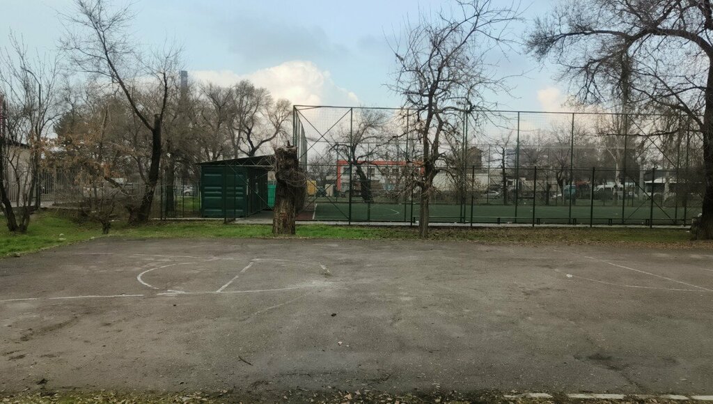 Stadyum Liderturf, Bişkek, foto