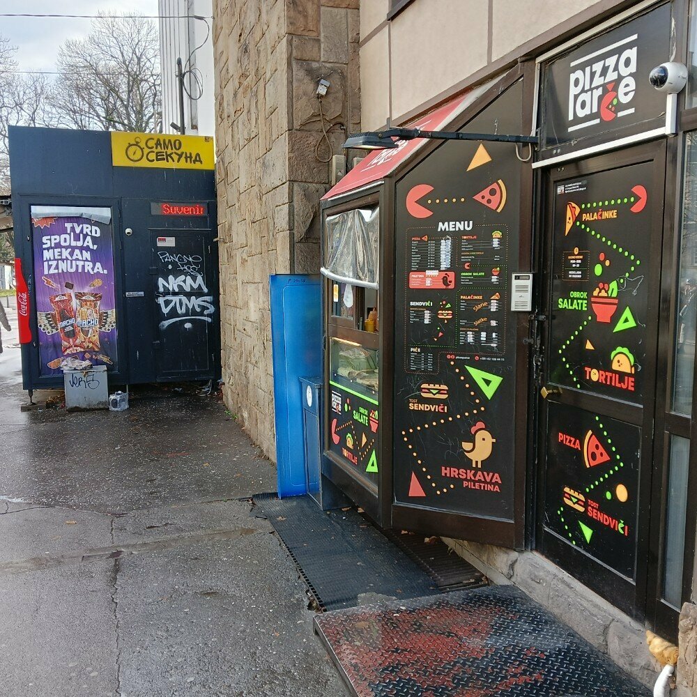 Pizzacılar Pizza Parče, Belgrad, foto