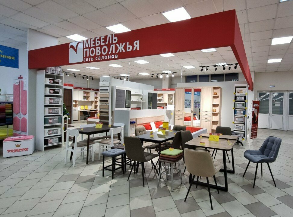 Mobilya mağazaları Mebel Povolzhya, Krasnoyarsk, foto
