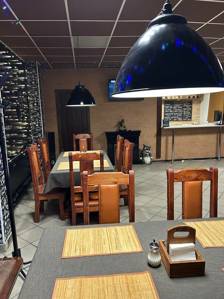 Kafe Зайдём к пацанам, Novokuznetsk, foto