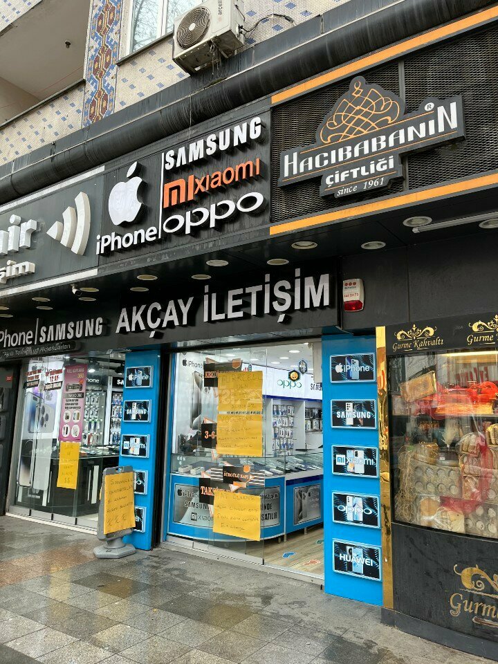 Cep telefonu ve aksesuarları satış mağazaları Akçay İletişim, İstanbul, foto
