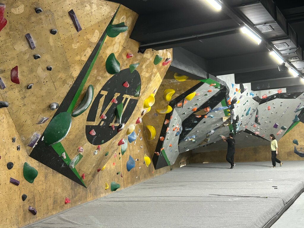 Tırmanma duvarı Boulder Jungle, Antalya, foto