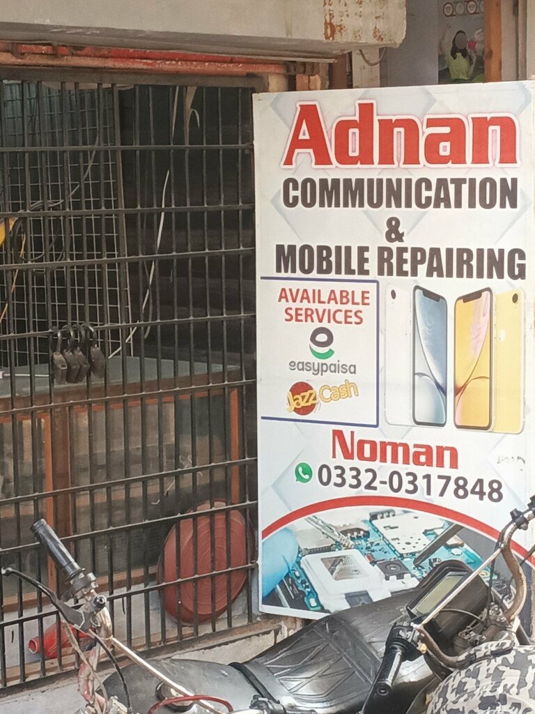 Cep telefonu ve aksesuarları satış mağazaları Adnan communication, Karaçi, foto