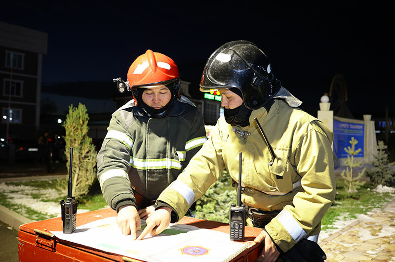 Üniversiteler International Taraz Innovative Institute. Sherkhan Murtaza, Faculty of Natural Sciences, Taraz, foto