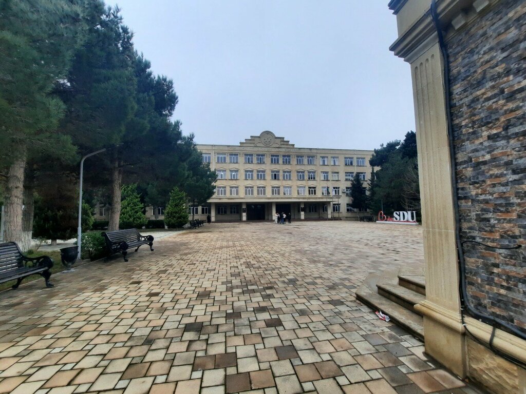 Üniversiteler Sumqayit Dovlet Üniversitetii, Sumgayıt, foto