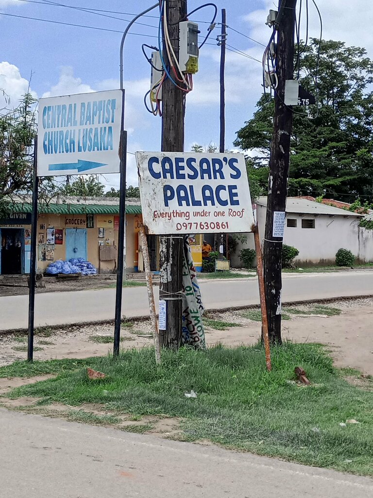 Bar Caesar's Palace, Lusaka, foto