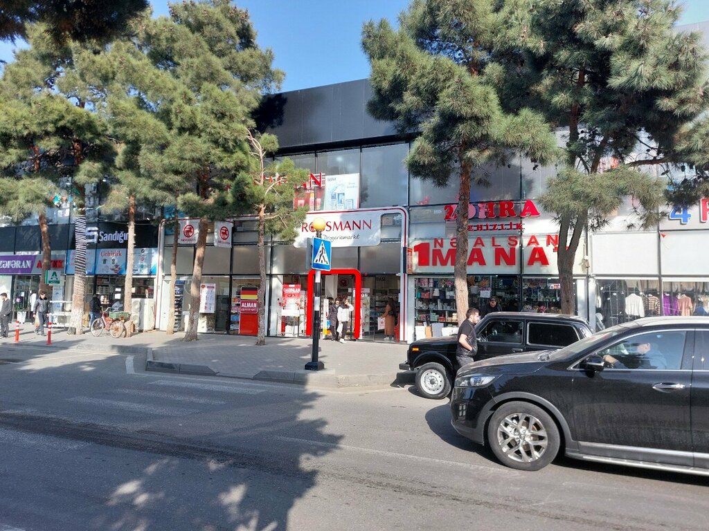 Mini-market Rossmann, Bakü, foto