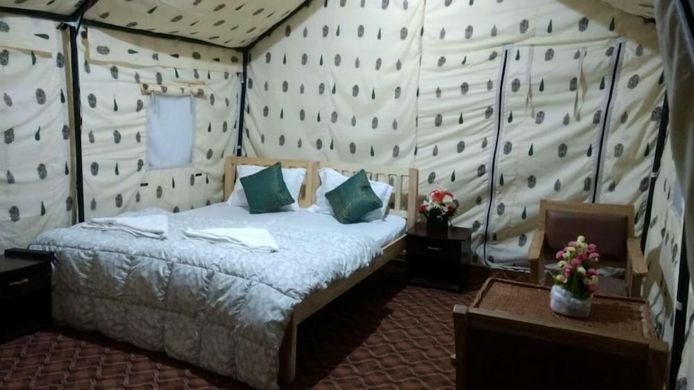 Otel Sun and Sand Camp, Cemmu ve Keşmir, foto