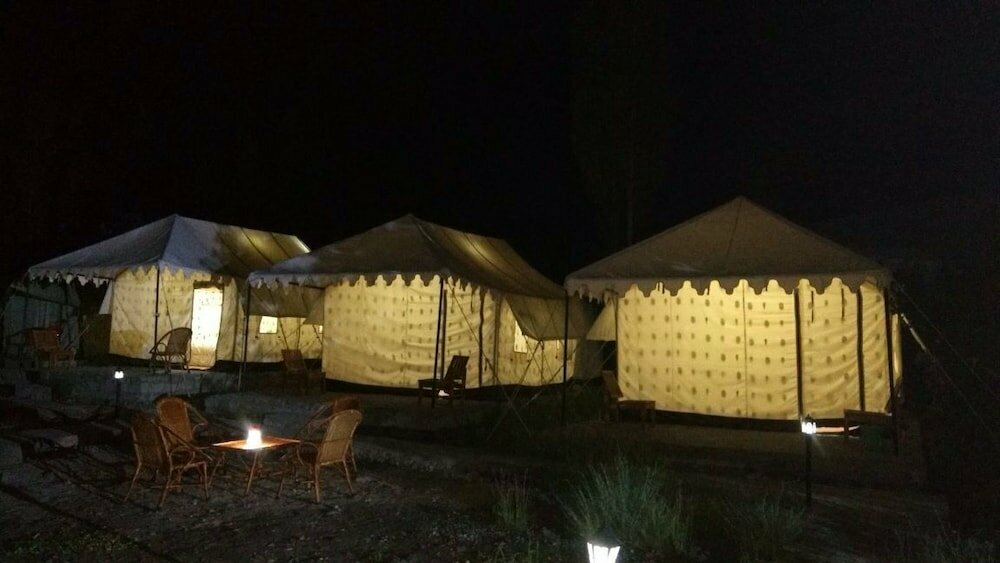 Otel Sun and Sand Camp, Cemmu ve Keşmir, foto