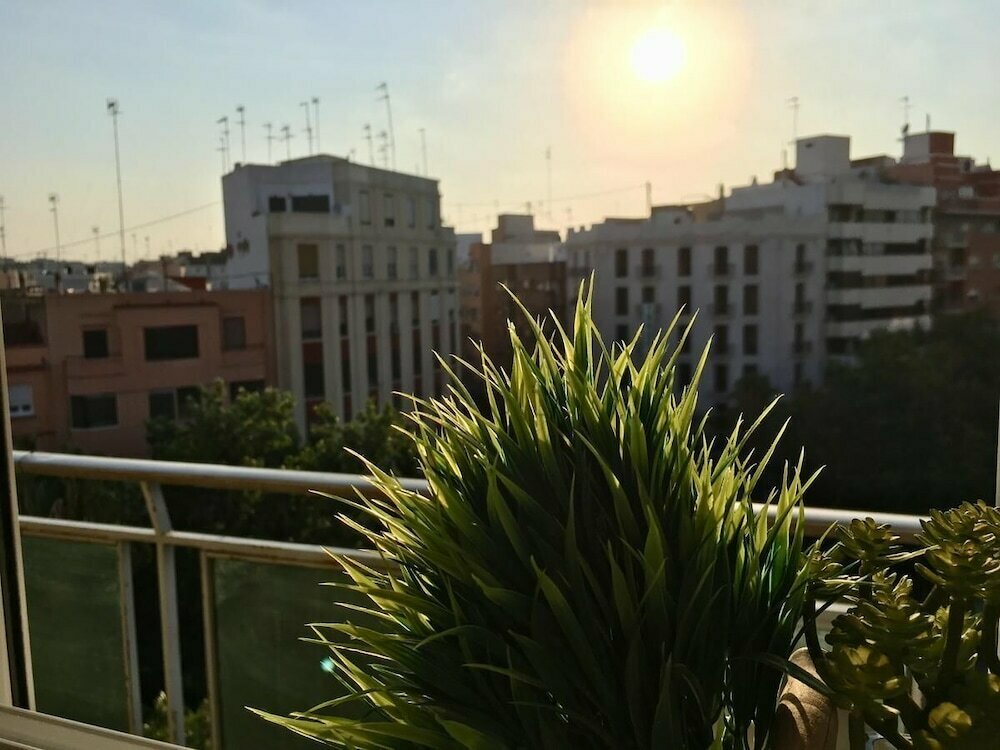 Konuk evi Oyo Guest House Torre de Quart, Valensiya, foto