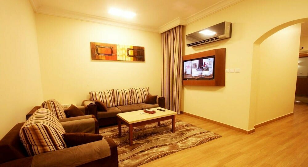 Otel Taraf Yanbu 2 Luxury Hotel Suites, Yenbu, foto
