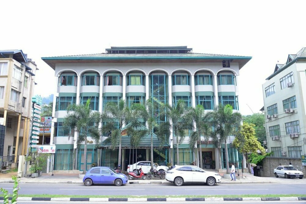 Otel The Royal Mall Kandy, Kandy, foto