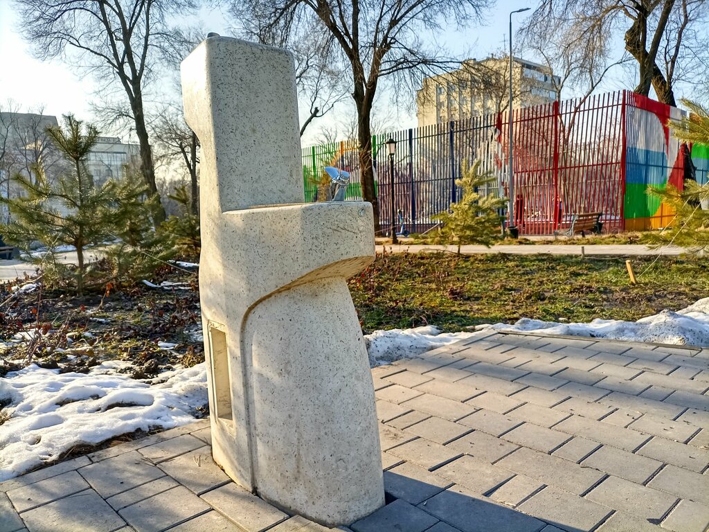 Pınar, çay Spring, Almatı, foto