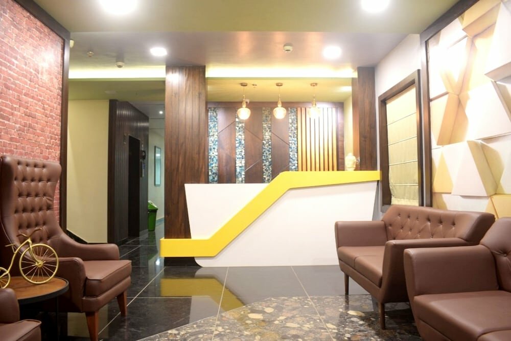 Otel Goroomgo Royal Crown Puri, , foto