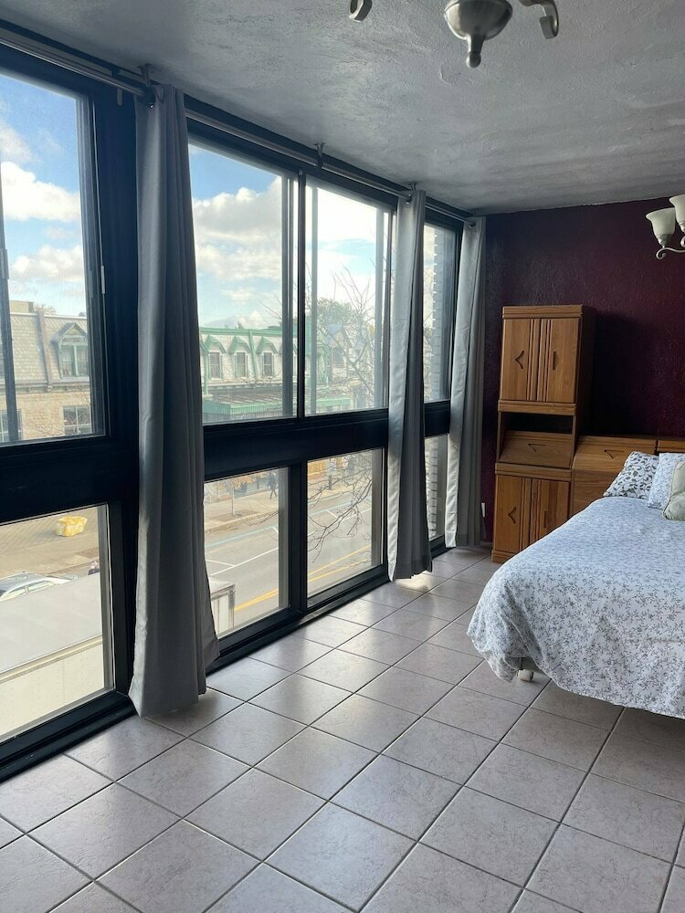 Otel Stunning Flat With City View - M M B Tourista, Montreal, foto