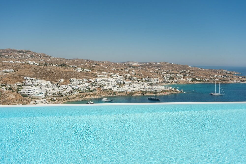 Otel Nephele, Dünya, foto