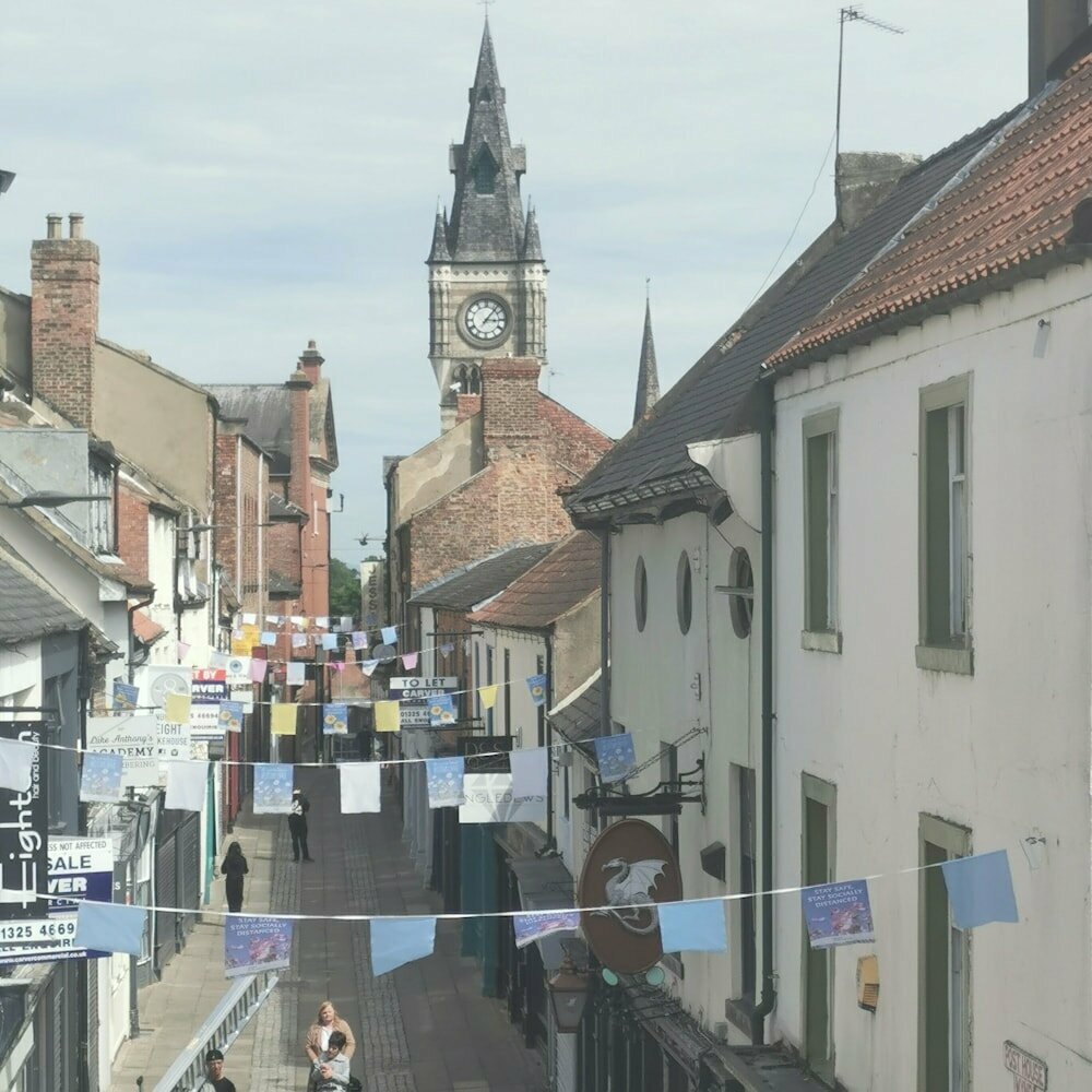 Otel Huge 6-bed Apartment in Darlington Centre, , foto