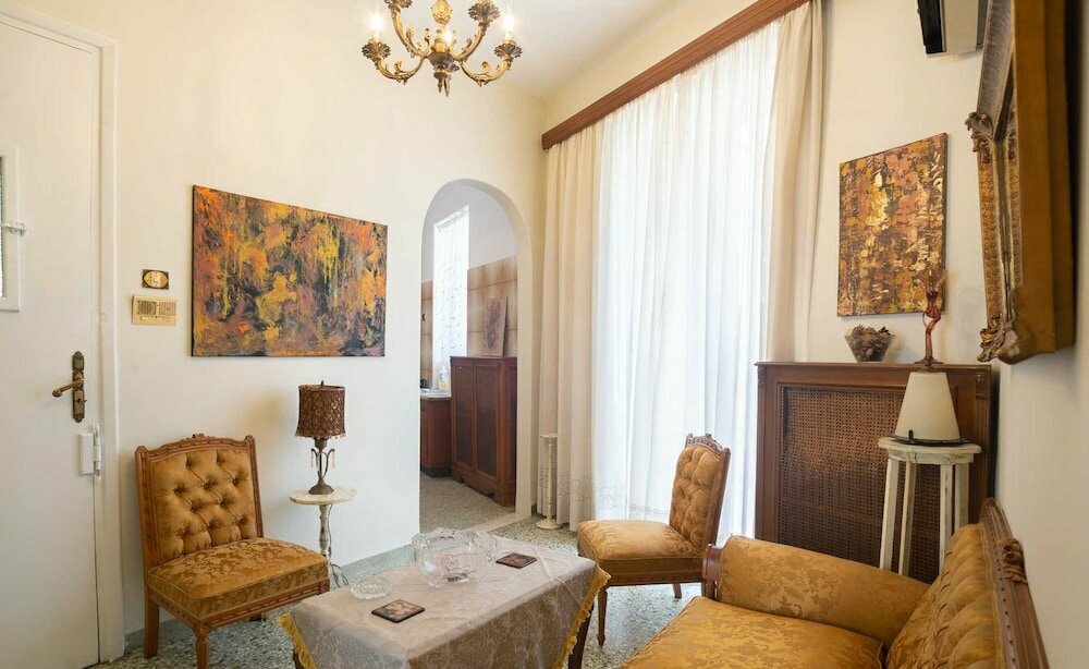 Otel Classic Central Athinian Apartment, Atina, foto