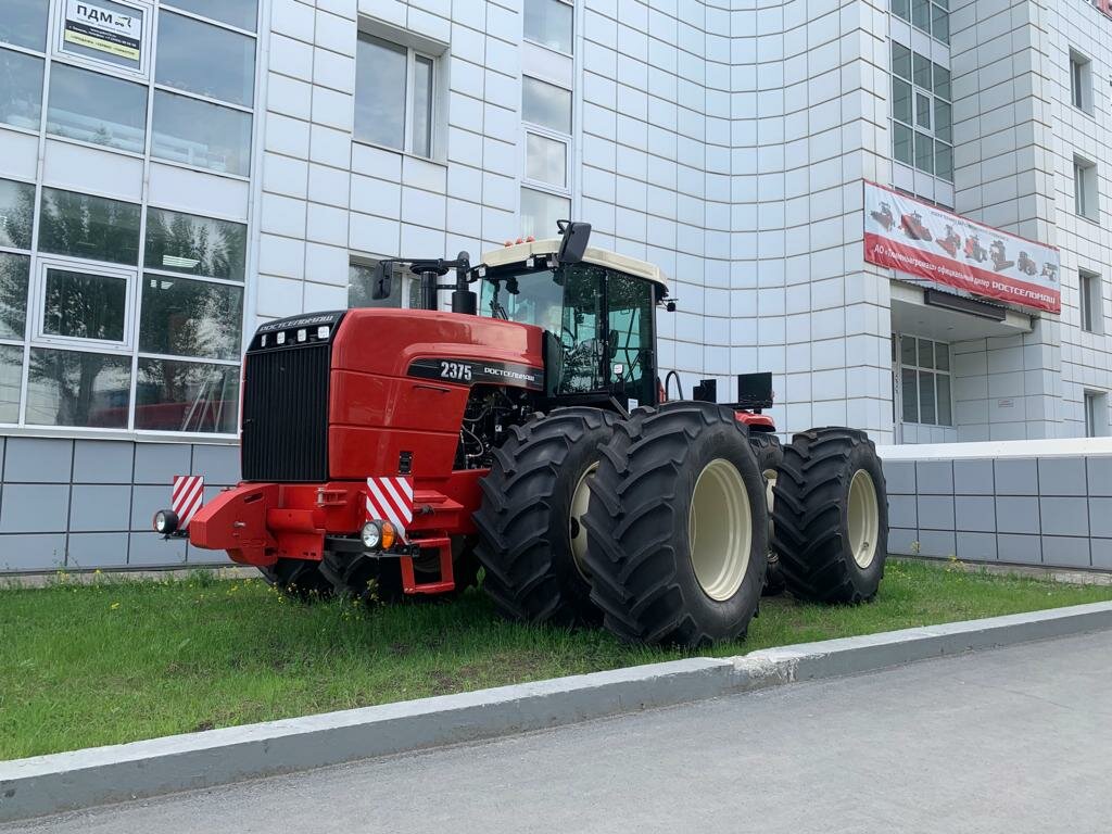 Tarım makineleri, ekipmanlar Ростсельмаш, Tiumen, foto