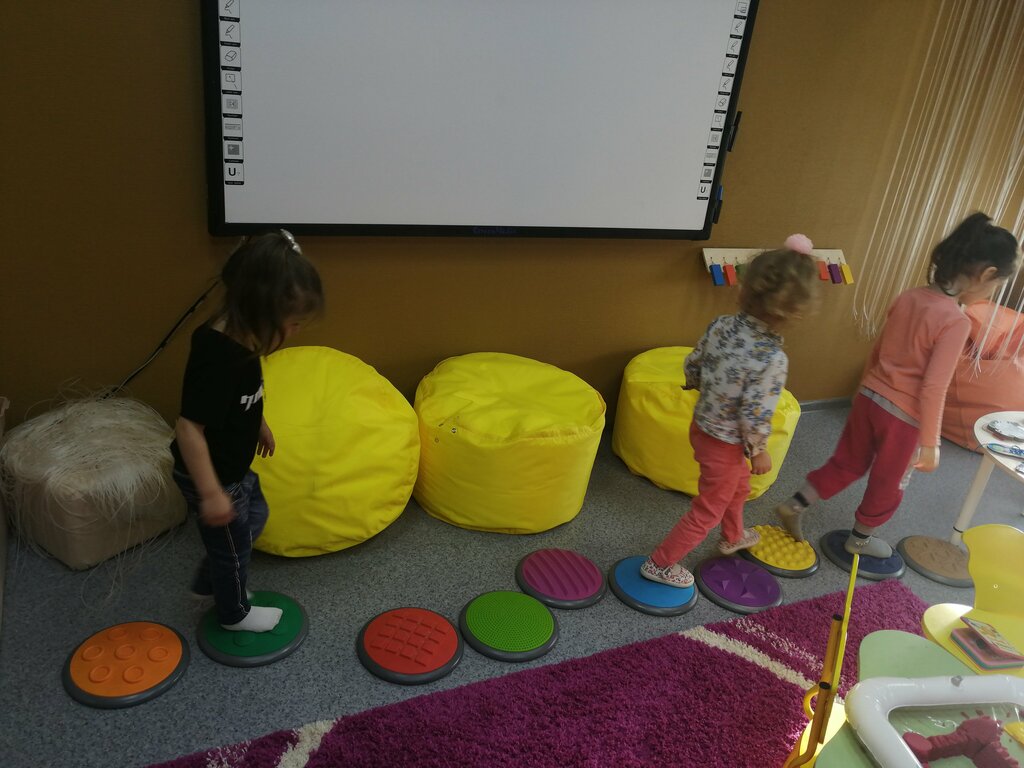 Kütüphaneler Кугультинская модельная библиотека, структурное подразделение МБУК ГМЦРБ, Stavropolski krayı, foto