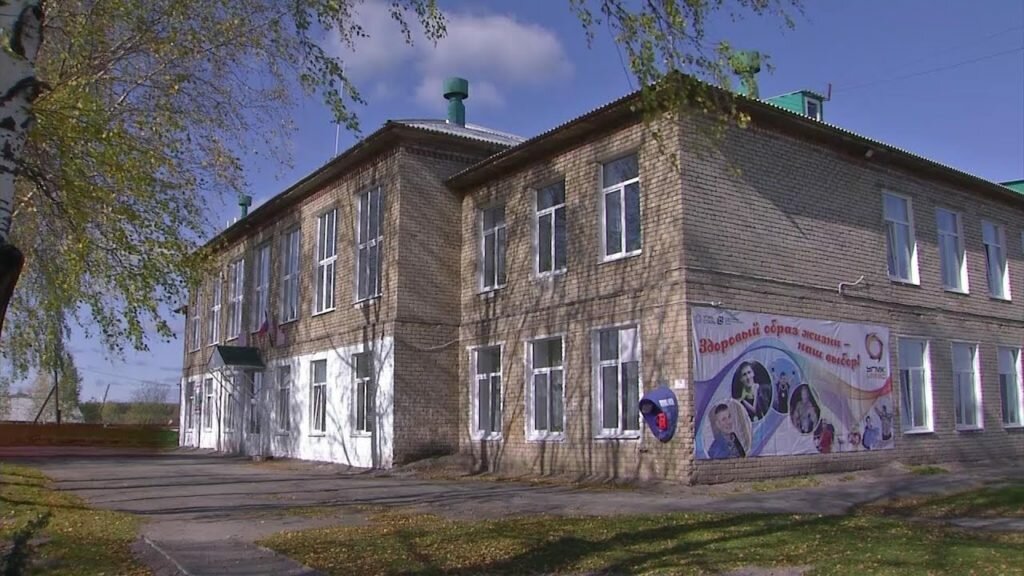 Ortaokul Школа № 1, Sverdlovskaya oblastı, foto