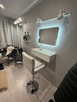 Гримерка (Vystavochnaya ulitsa No:38/1), kaş ve kirpik salonu  Novosibirsk'ten