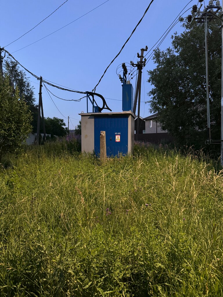 Mühendislik altyapısı Трансформаторная подстанция № 8356, Saint‑Petersburg ve Leningradskaya oblastı, foto