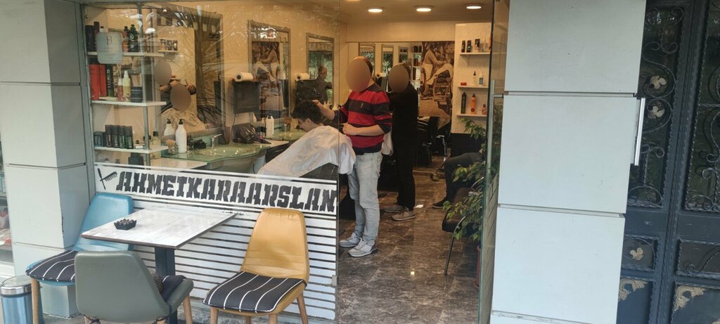 Berberler Erkek Kuaförü Ahmet Karaarslan, İstanbul, foto